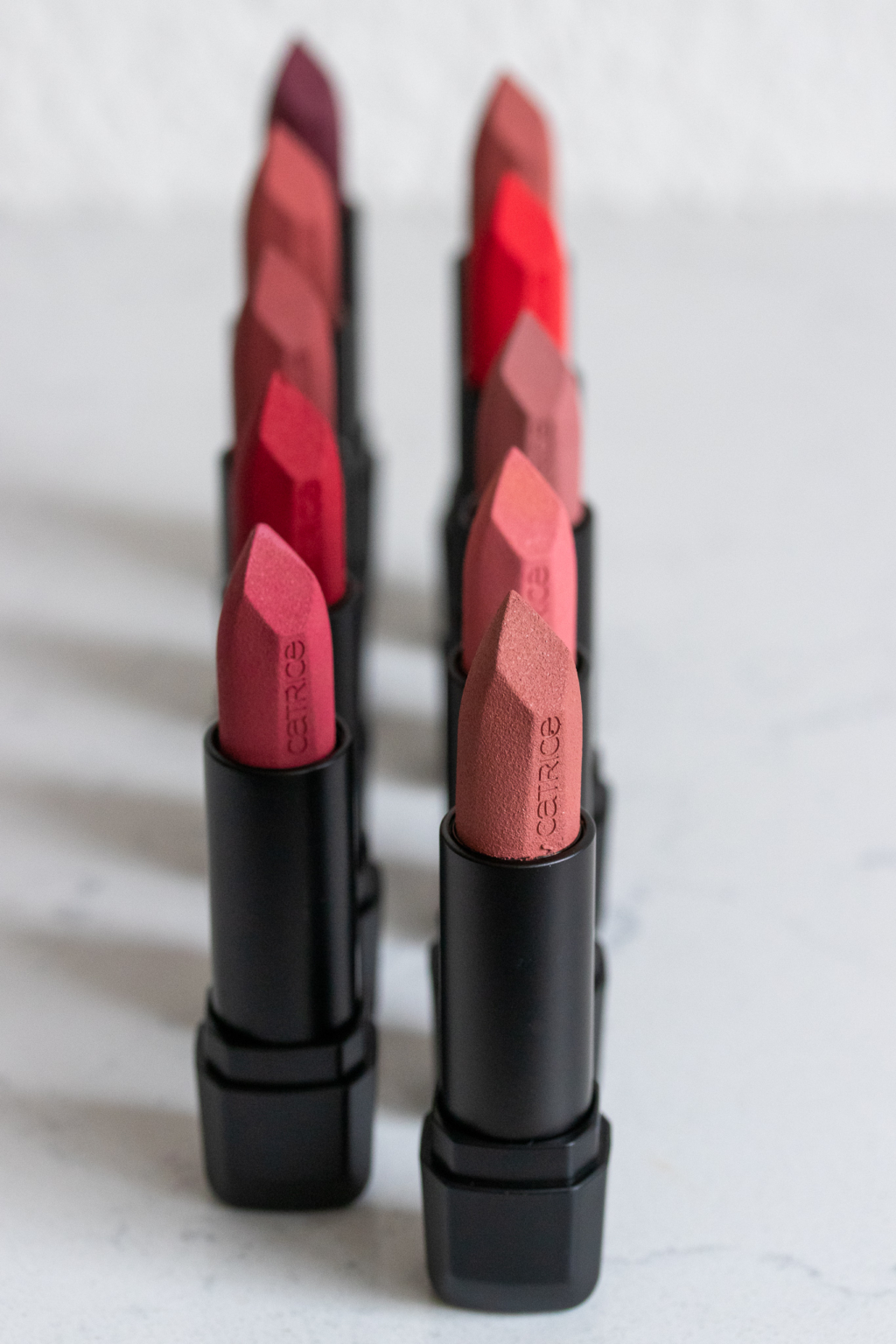 Catrice Demi Matt Lipstick - Alle Farben mit Tragebild - InnenAussen