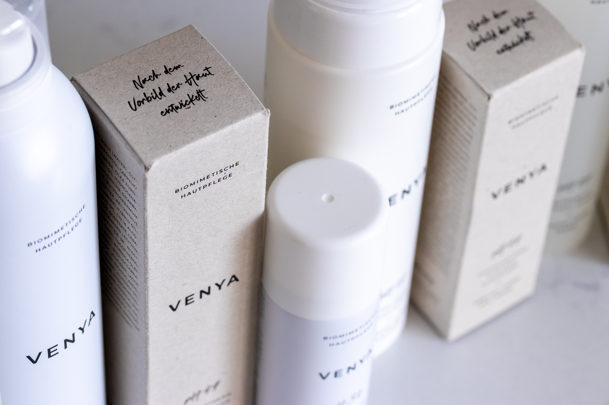 Healthy Aging - Venya Biomimetische Hautpflege - InnenAussen